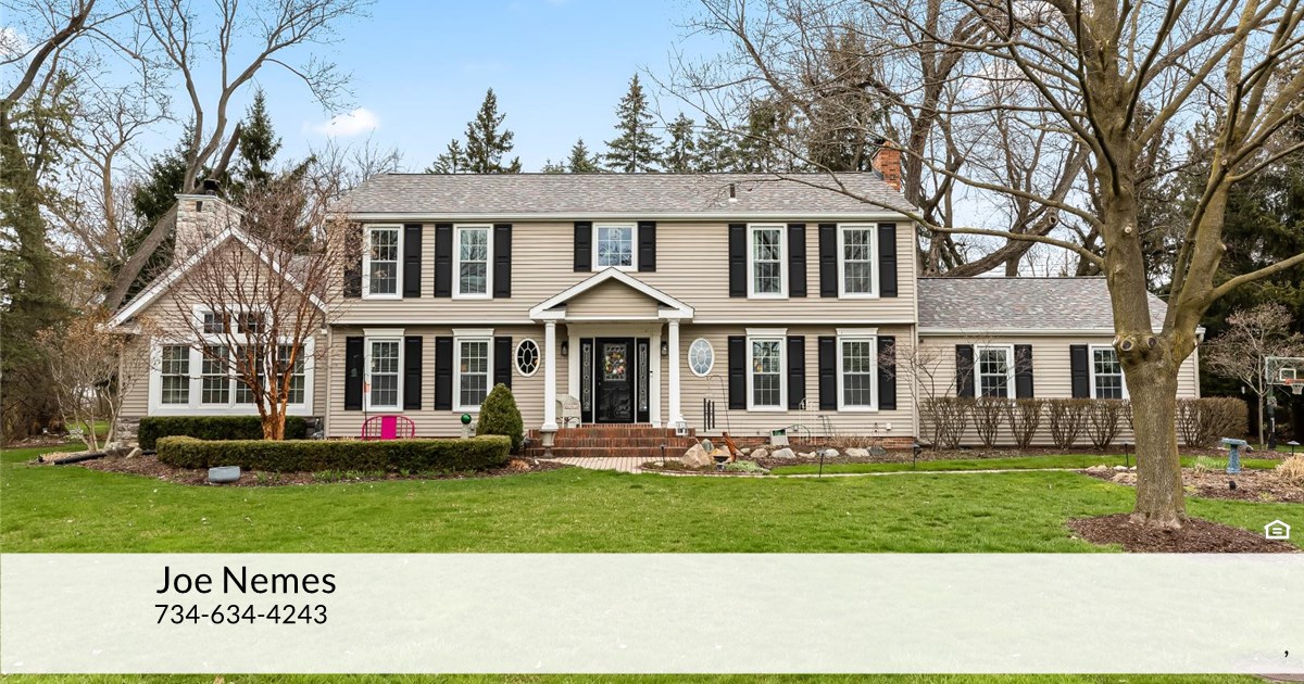 33170 Glen Valley Dr, Farmington Hills, MI 48336